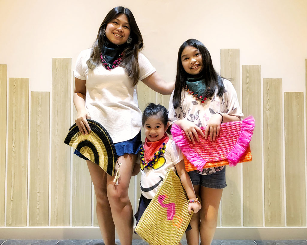 Mommy Ina with Gabbie and Iana with their La Chula Bags and NinoFranco ...