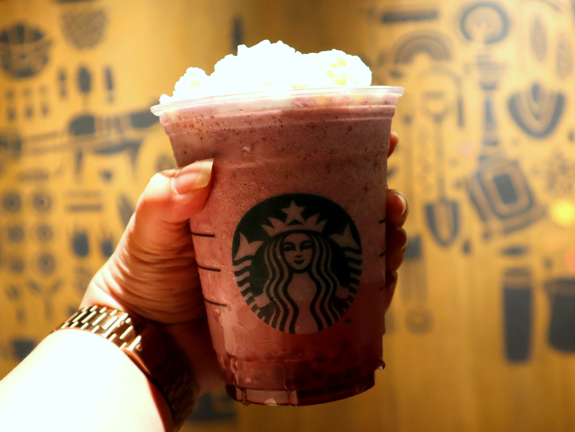 Mixed Berry Frappuccino Blended Beverage - Starbucks Summer 2019 Menu ...